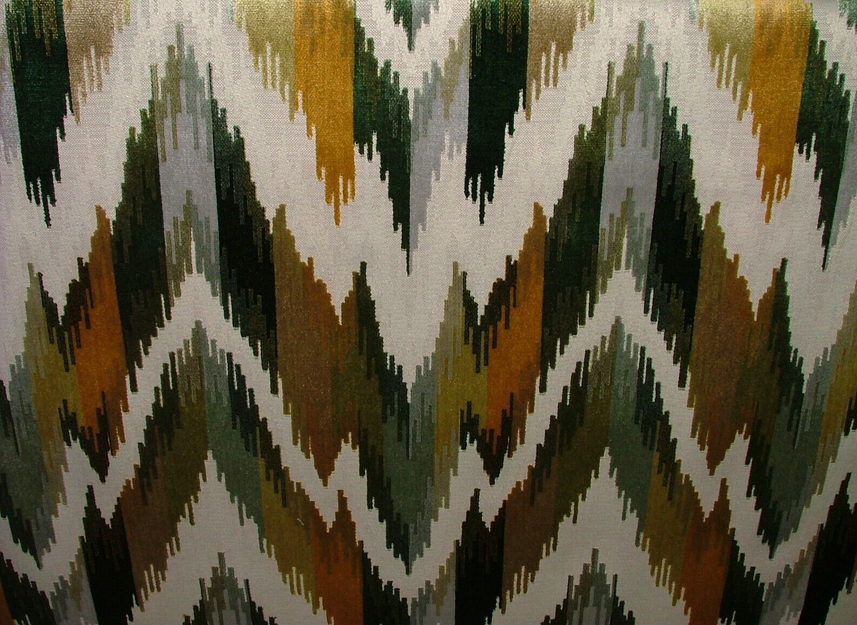 Flame Retardant Velvet Fabric iLiv 2.5 Metres Omega Evergreen Upholste ...